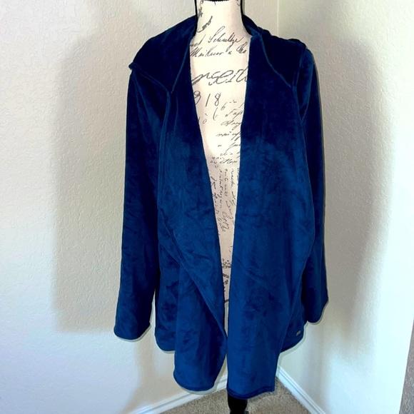 Life Is Good | Intimates & Sleepwear | Life Is Good Cozy Sleep Jacket ...